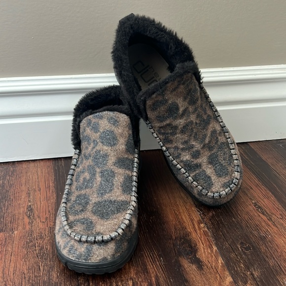 Hey Dude | Shoes | Hey Dudes Leopard Print | Poshmark